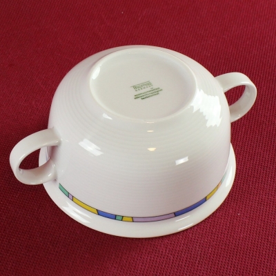 Das gute Geschirr aus zweiter Hand. - Thomas Trend Surf